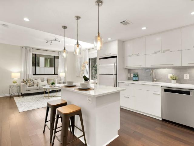 1010 Massachusetts Avenue NW Unit# 211, Washington, US, DC