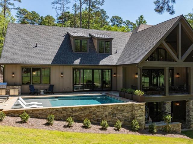 1010 Monfort Court