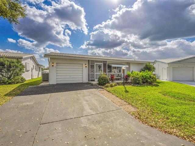 1010 NW 89th Way, Plantation, FL 33322