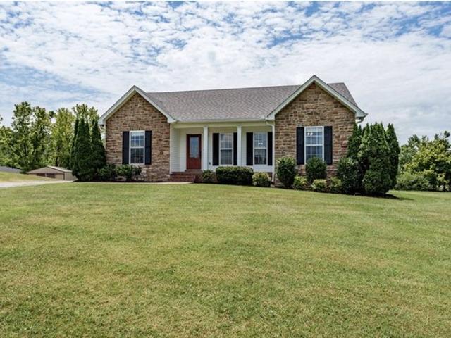 1010 N 1st St, Westmoreland, TN 37186