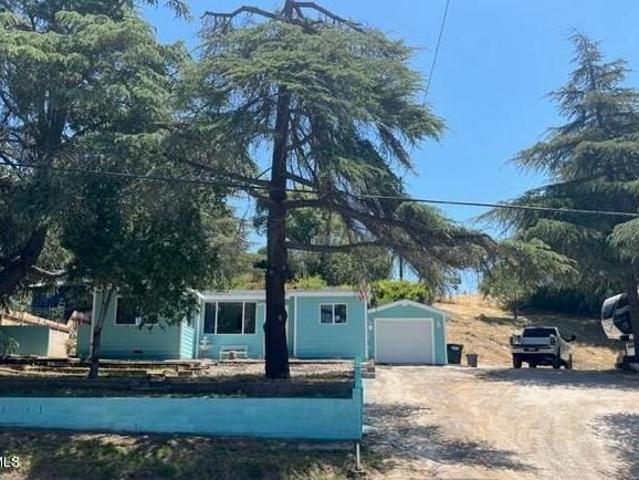 1010 N Ventura Ave, Oak View, CA 93022