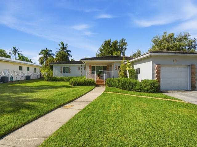 1010 NE 105th St, Miami Shores, FL 33138