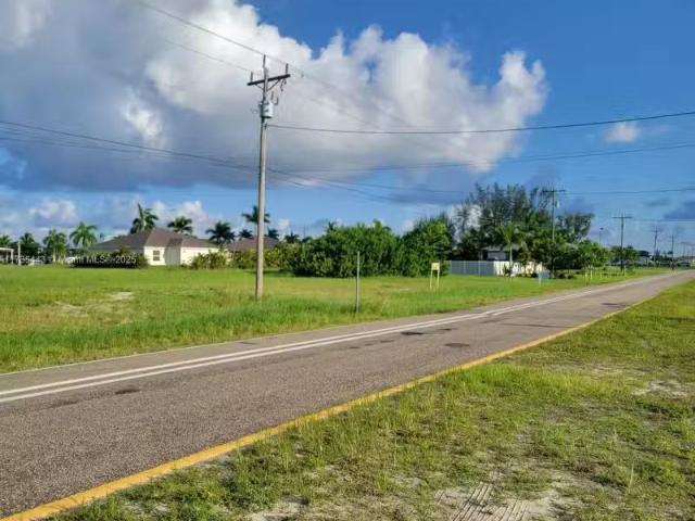 1010 Old Burnt Store Rd N, Cape Coral, FL 33993 MLS A11735443