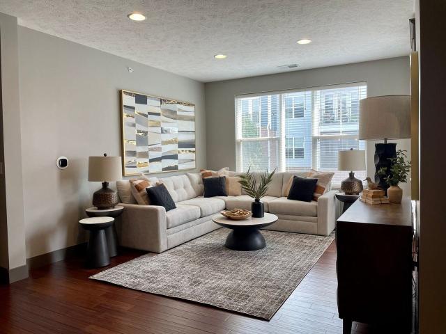 1010 On The Lake 2 Bedroom Apartment for Rent at 1010 N 192nd Ct, Elkhorn, NE 68022