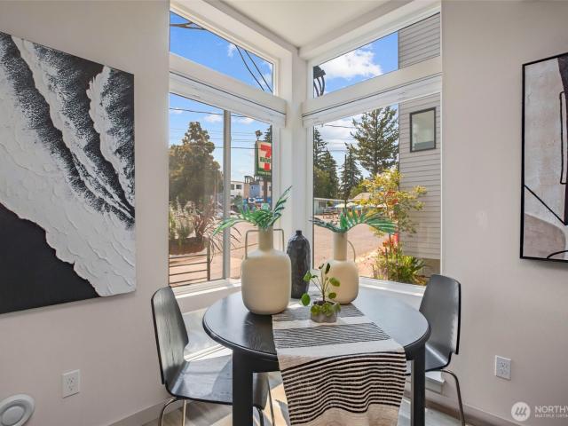 1010 A NE 92nd Street
