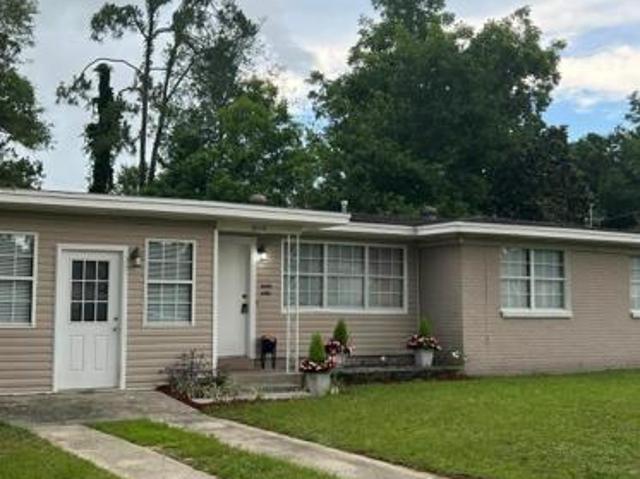 1010 Alexandria Dr, Pensacola, FL 32505