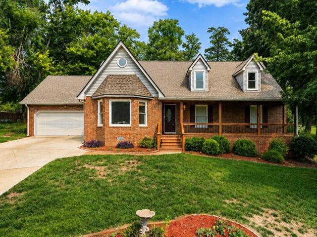 1010 Ash Cir, La Vergne, TN 37086
