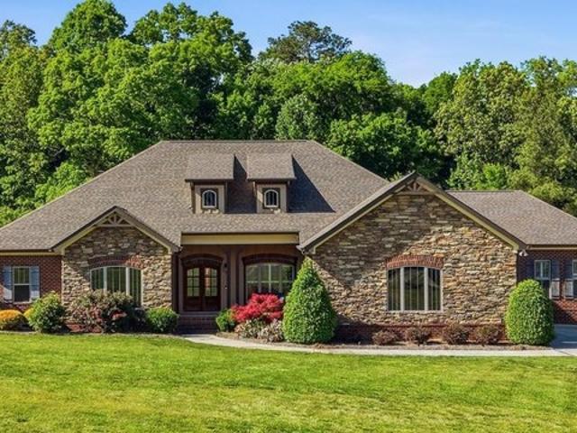 1010 Buckingham Way, Rocky Face, GA 30740