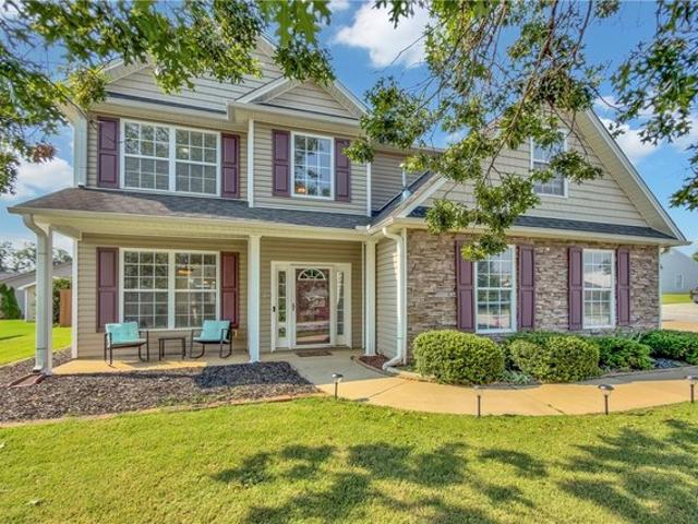 1010 Blythwood Dr, Piedmont, SC 29673