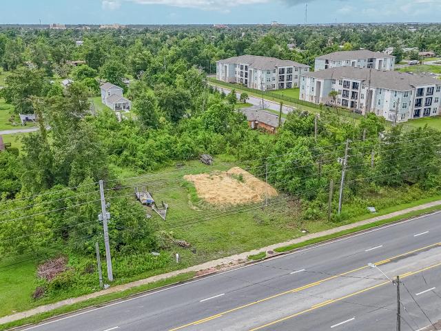 1010 E 15th St, Panama City, FL 32401 | MLS #777899 | Compass