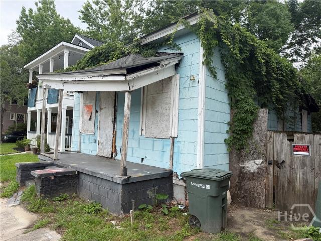 1010 E 38th Street