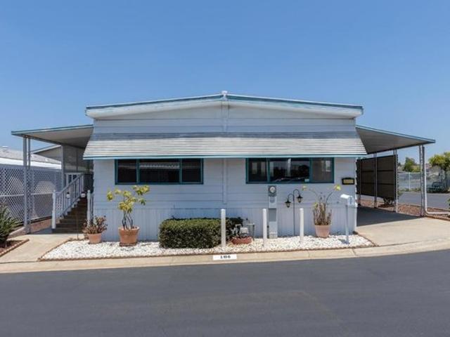 1010 E Bobier Dr Spc 106, Vista, CA 92084
