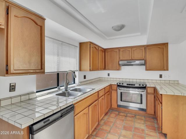 1010 E Becker Ln, Phoenix, AZ 85020 | MLS #7024
