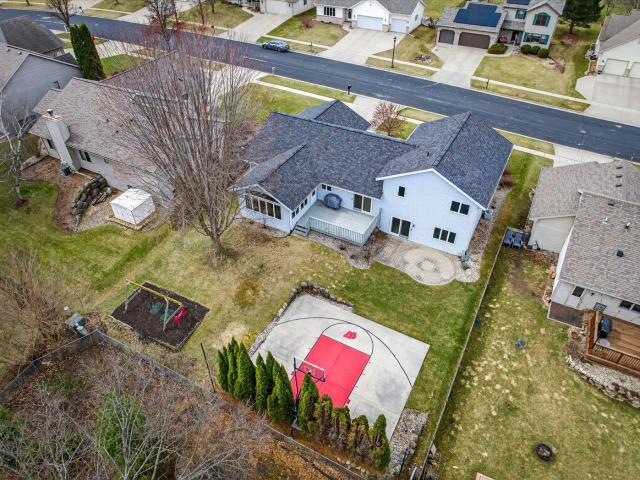 1010 Ganser Drive