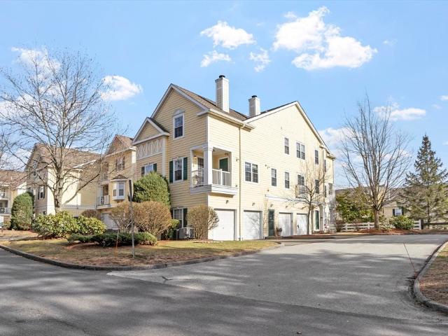 1010 Gazebo Cir, Unit 1010, Reading, MA 01867 | MLS #73493 | Compass