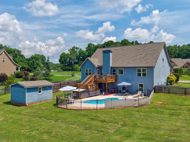1010 Gold Finch Drive