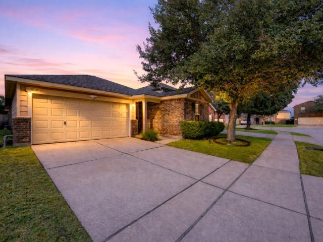 1010 Hummingbird Point Ln, Houston, TX 77090 | MLS #16268 | Compass