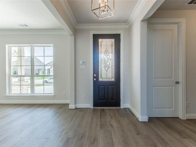 1010 Hunters Creek Drive