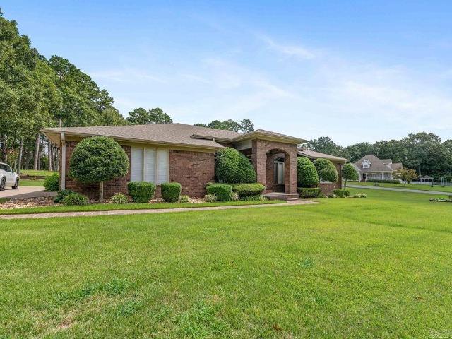 1010 Huntington Place