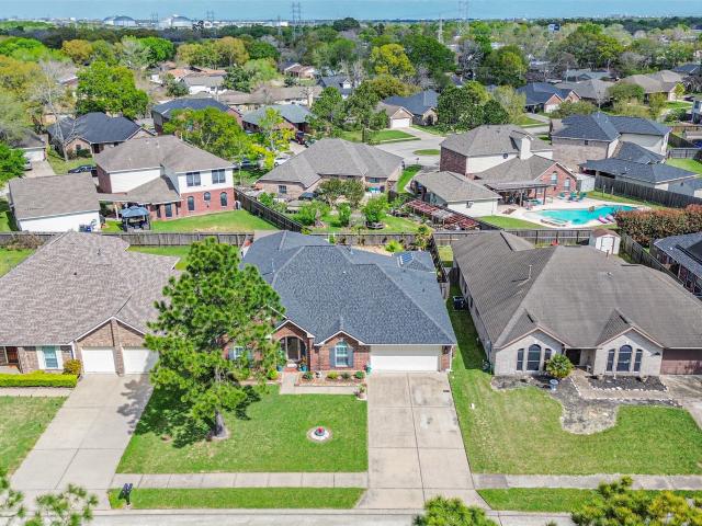 1010 Hyland Ln, League City, TX 77573 | MLS #32638 | Compass