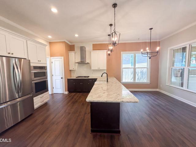 1010 Holloway Street