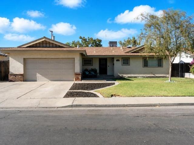 1010 Jefferson Ave, Los Banos, CA 93635