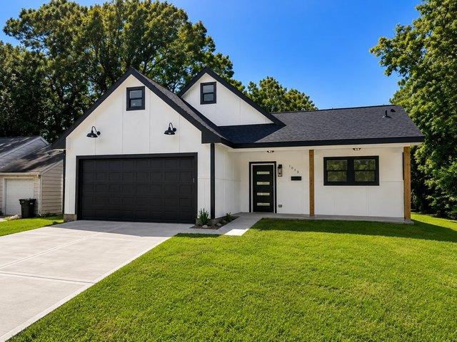 1010 Linden St, La Marque, TX 77568