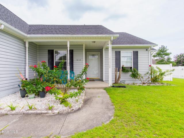 1010 Locust Court