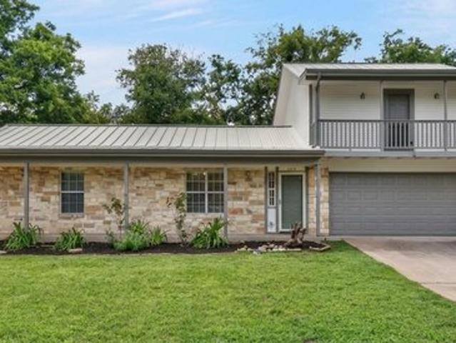 1010 Louise St, Marble Falls, TX 78654