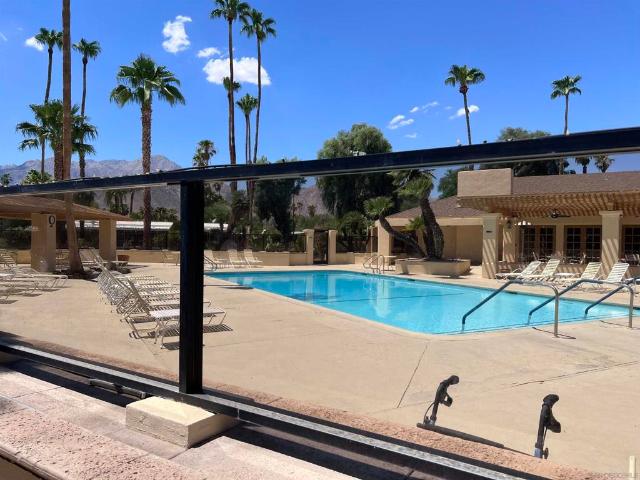 1010 Palm Canyon SPC 32 Bogey Place