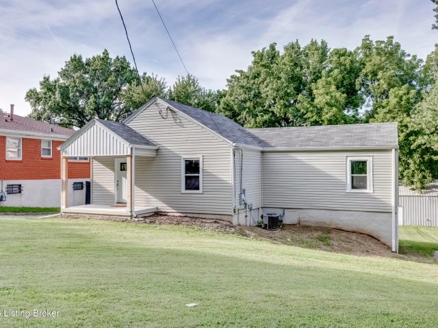 1010 Palatka Rd