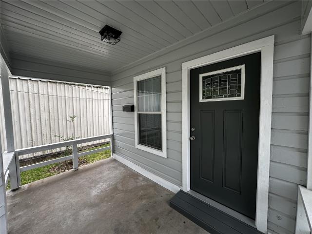 1010 Palestine St, Conroe, TX 77301 | MLS #93745 | Compass