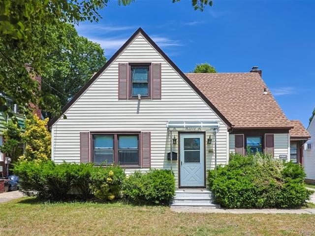 1010 Polk Ave, Franklin Square, NY 11010