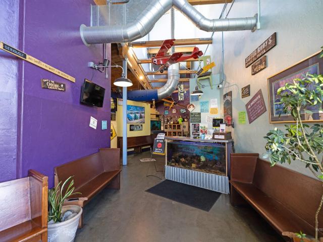 1010 Port Way
