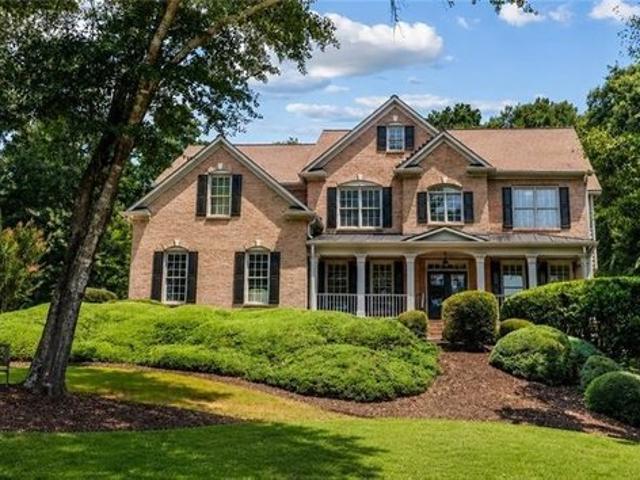 1010 River Mist Dr, Suwanee, GA 30024