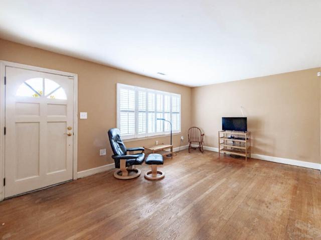 1010 Rosemont Drive