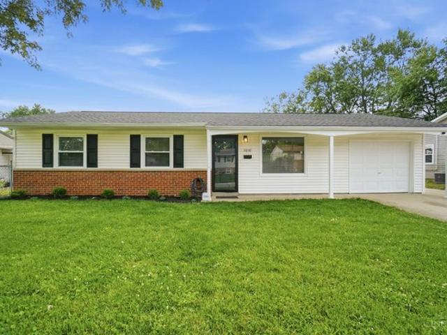 1010 Stratford Pl, Mason, OH 45040