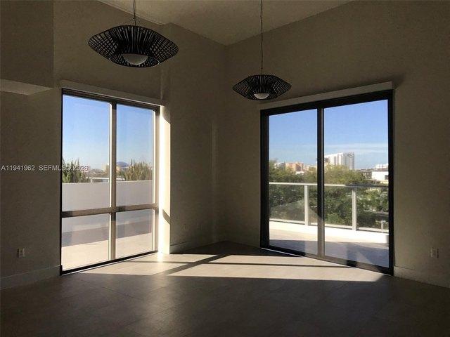 1010 SW 2nd Ave Unit 506, Miami, FL 33130