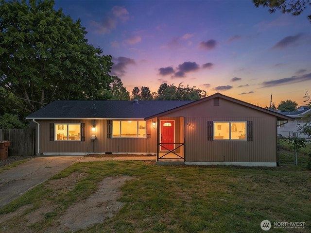 1010 S 88th St, Tacoma, WA 98444