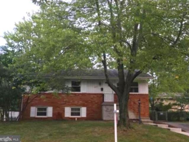 1010 S Ironwood Rd, Sterling, VA 20164