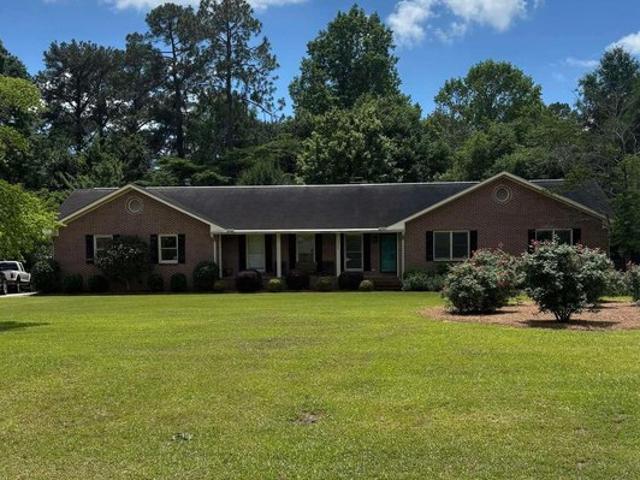 1010 S Ridge Cir, Perry, GA 31069