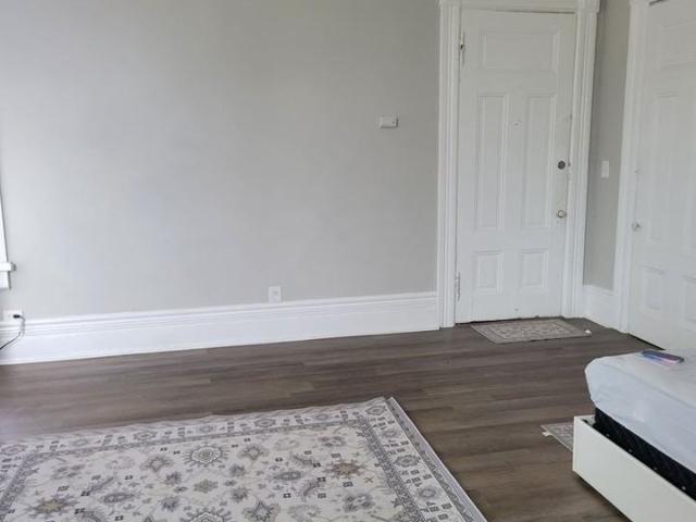 1010 S. Third St Studio Apartment for Rent at 1010 S 3rd St, Louisville, KY 40203 Old Louisville