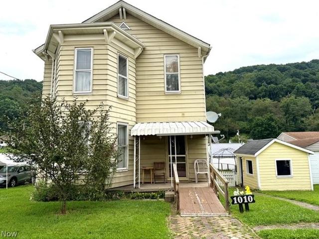 1010 Second Ave, New Cumberland, WV 26047