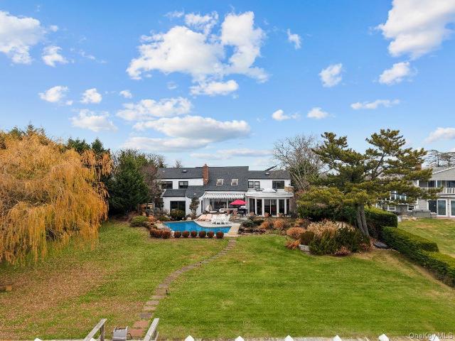 1010 Seawane Dr, Hewlett, NY 11557 | MLS #941567 | Compass