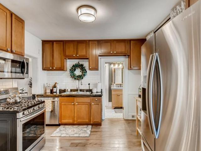 1010 Seminary Ave, Saint Paul, MN 55104