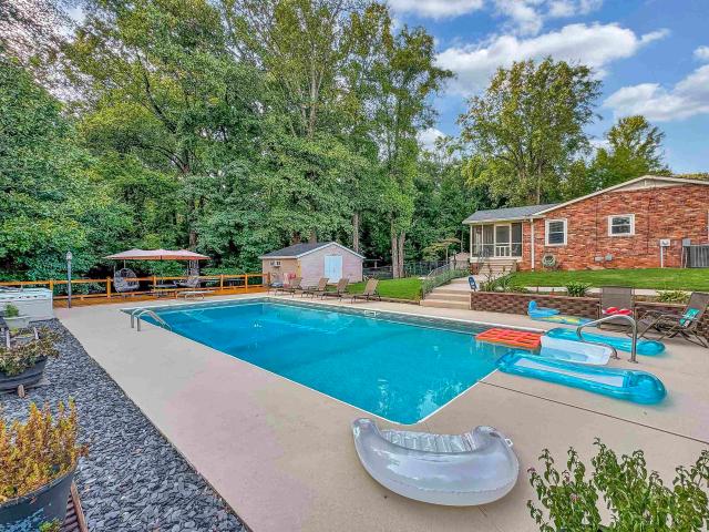 1010 Seven Springs Road