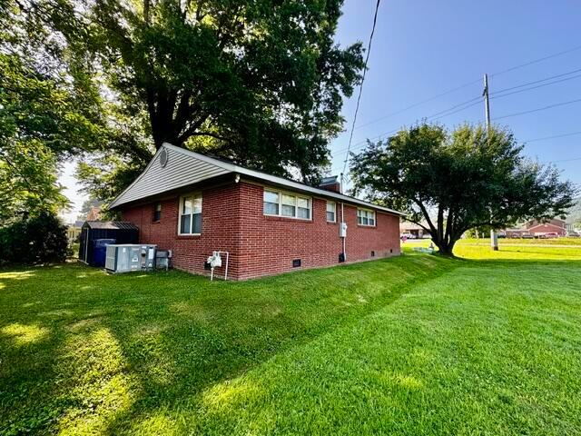 1010 W Chester
