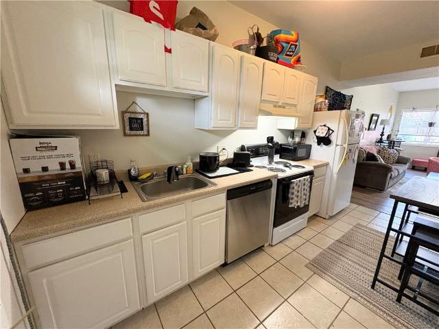 1010 1st Ave C