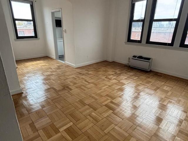 1010 25th St NW, Unit 811, Washington, DC 20037 | MLS #DCDC2244 | Compass