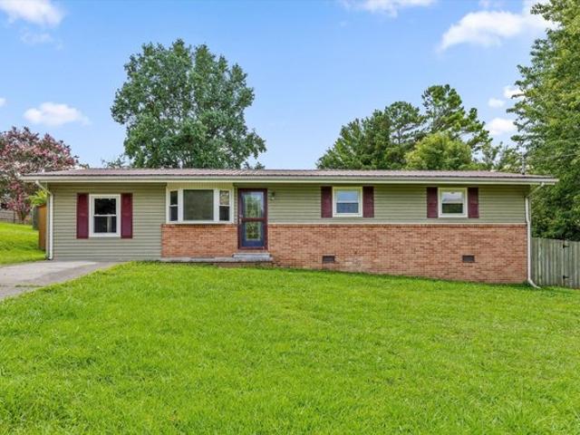 1010 27th St SE, Cleveland, TN 37323